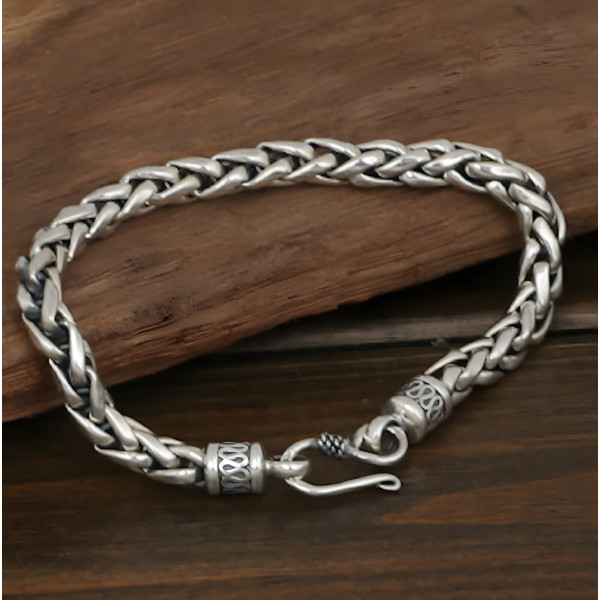 bracelet en argent massif, un bijou masculin élégant et robuste - 1644